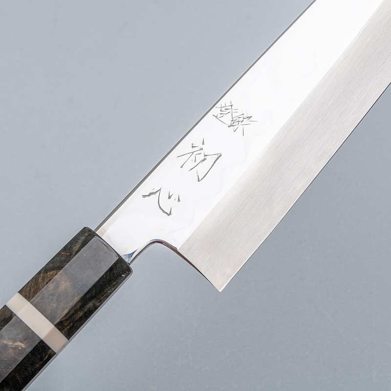 Nakagawa Satoshi Shiro #3 Oil Honyaki Mirror Finished Gyuto 240 | Knivesworld.eu