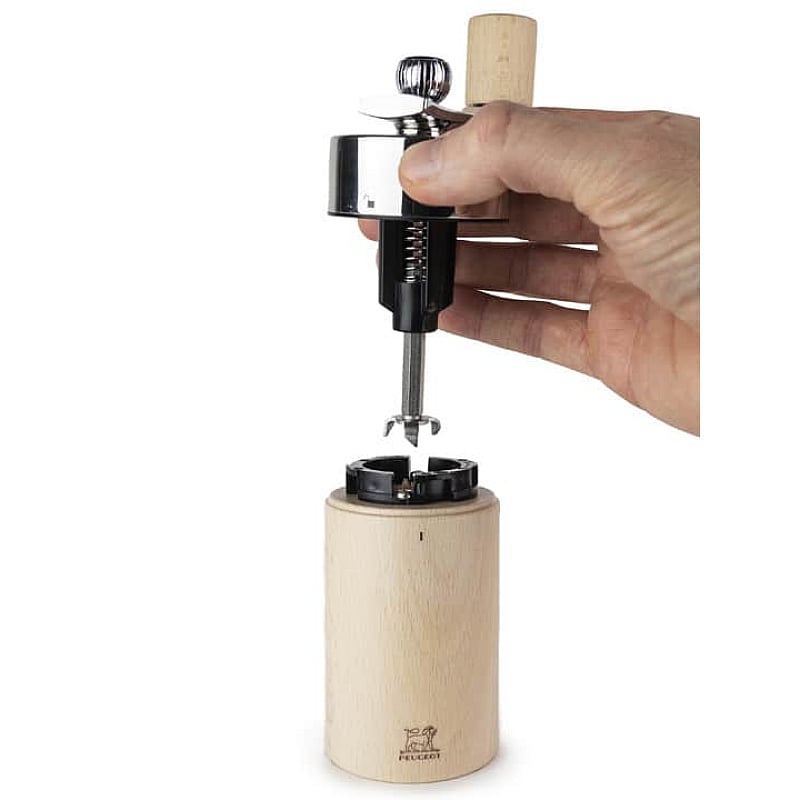 Peugeot Nutmeg Mill Isen | Knivesworld.eu